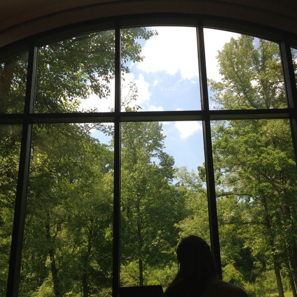 Bluebonnet Regional Branch Library - 9 tips