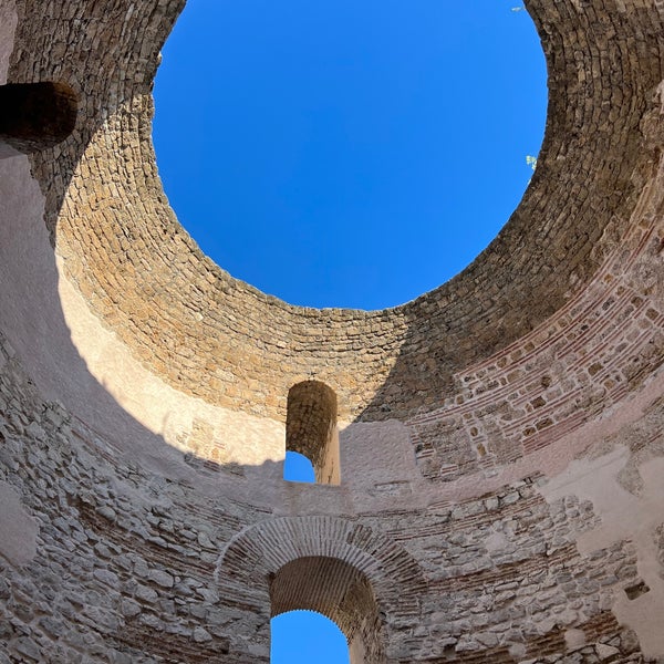 Vestibul - Monument / Landmark