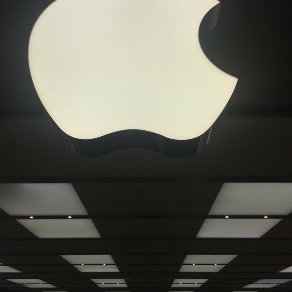 Photos at Apple Sherway Gardens - Islington - City Centre West - 23 tips