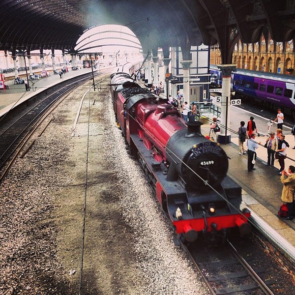 York Railway Station (YRK) - 110 tips from 17298 visitors