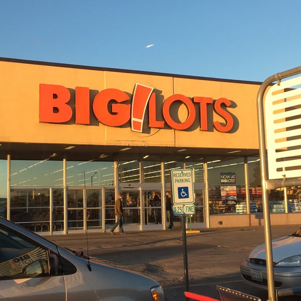 Big Lots - 2004 W Springfield Ave
