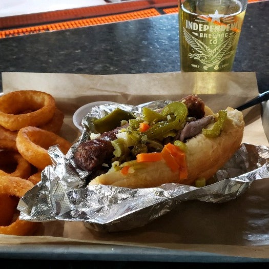 Lucky's Chicago Style - Hot Dog Joint