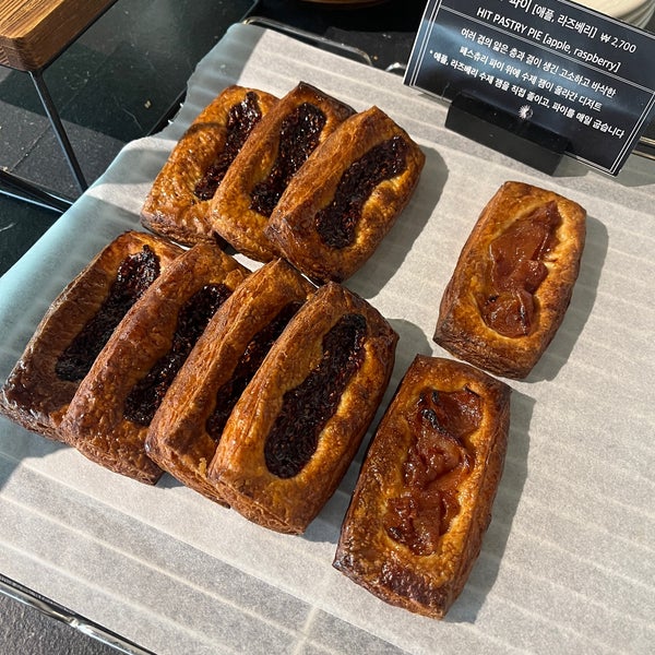 히트 커피 로스터스 (Hit Coffee Roasters) - 서교동 - 마포구 동교로 146