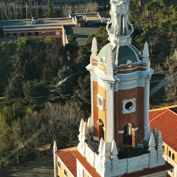 Faro de Moncloa - Ciudad Universitaria - 18 tips from 1397 visitors