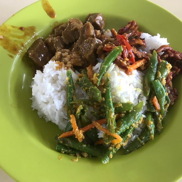Tok Ayah Nasi Padang Muslim Corner