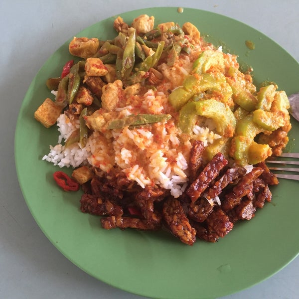 Tok Ayah Nasi Padang Muslim Corner
