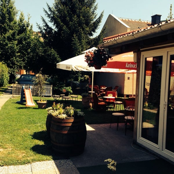 Caffe Bar "Bacchus" - Kutina, Sisačko-Moslavačka Županija