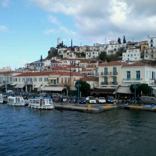 Λιμάνι Πόρου (Poros Port) - 15 tips from 2495 visitors