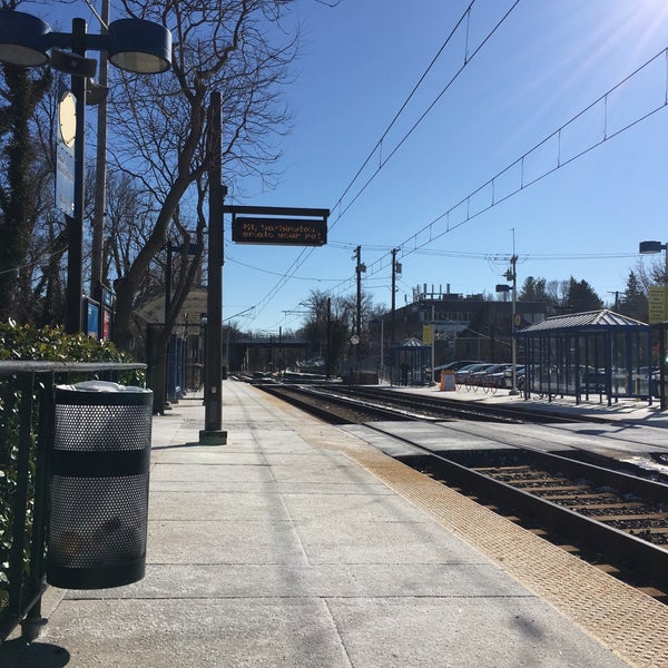 Mt. Washington Light Rail Station - Light Rail Station