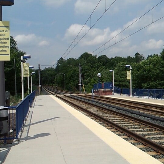 Warren Road Light Rail Station - Light Rail Station