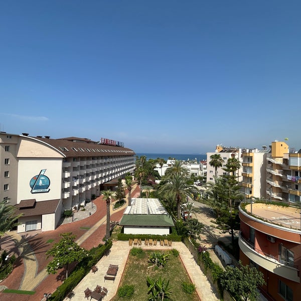 Lonicera World Hotel - 51 tips from 6488 visitors