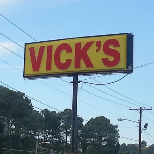 Photos at Vick's Drive In (Now Closed) - Restaurant in Fayetteville