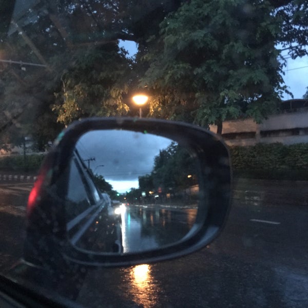 กรมการทหารสื่อสาร (Signal Department Royal Thai Army) - ดุสิต ...