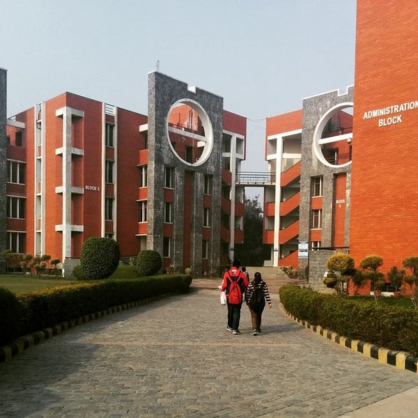 Northern India Engineering College - FC 26, Shastri Park