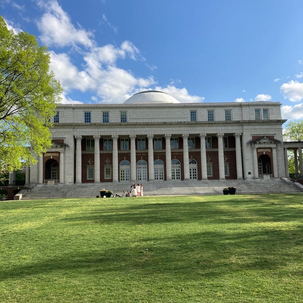 Wyatt Center - College Academic Building