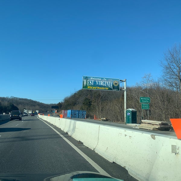 Photos at Maryland / West Virginia State Border - Interstate 81