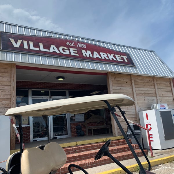 Burrus Red and White - Grocery Store