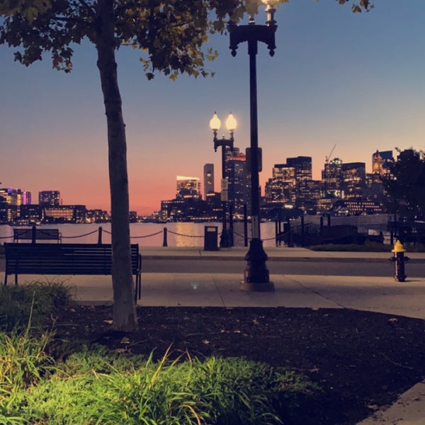 East Boston Greenway - Central Maverick Square - Paris Street - 1 tip