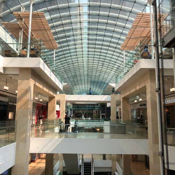 Holt Renfrew - Department Store in Downtown Calgary