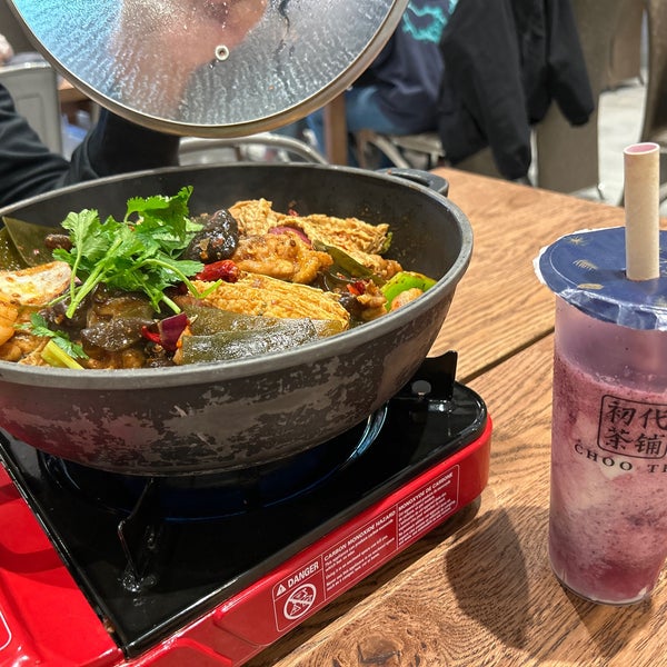 Mui Kee Chicken Pot
