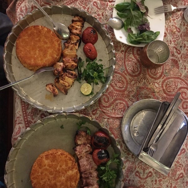 Shater Mohammad Traditional Restaurant | سفره خانه شاطر محمد - 3 tips