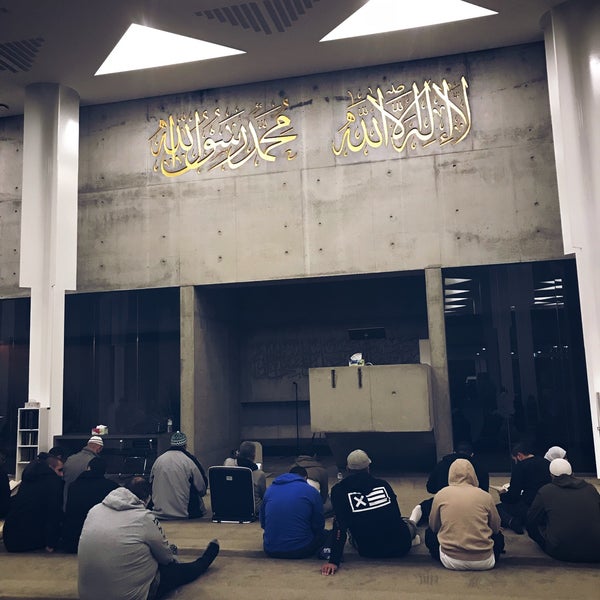 Australian Islamic Centre - Mosque in Newport