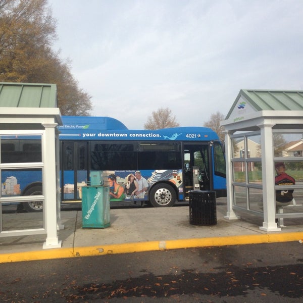 HRT Bus Stop - TCC Virginia Beach - Stop #0789 - Virginia Beach, VA