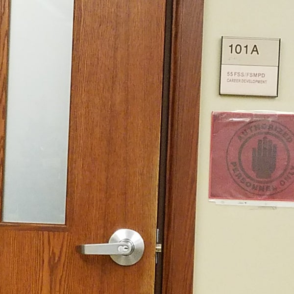 Military Personnel Flight (MPF/CBPO) - 55 FSS - 1 tip from 109 visitors