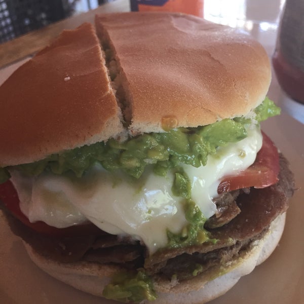 El Tío Manolo - Lugar de sándwiches