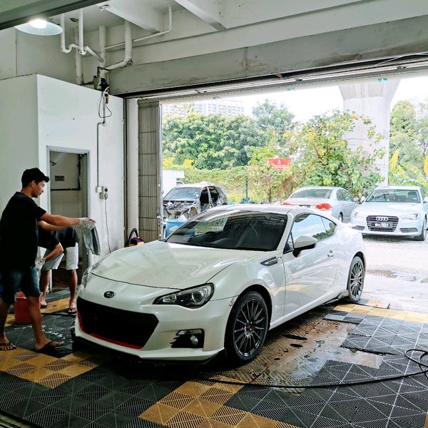 Guennol Lioness Auto Detailing - 6 visitors