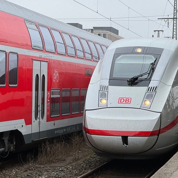 Gleis 6/7 - Mitte - Bahnhofsplatz 9