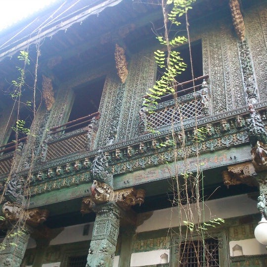 Manek Chowk - 33 tips from 691 visitors