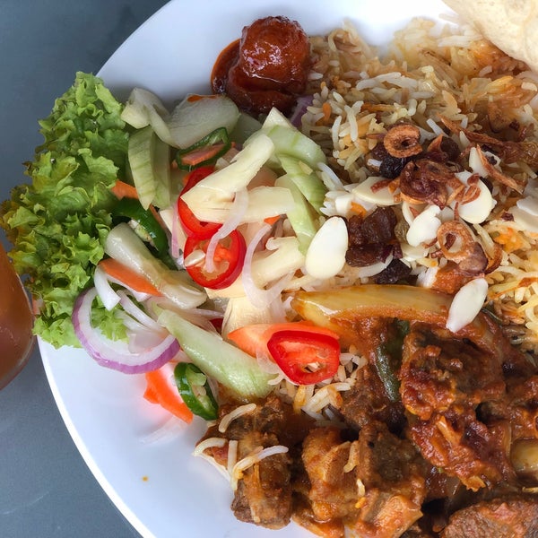 Lalqila Restaurant & Catering - 40 Jalan Toh Puan Chah