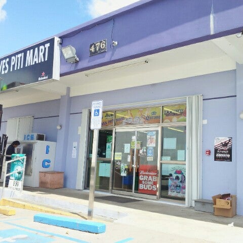 Toves Piti Mart - Piti, Guam