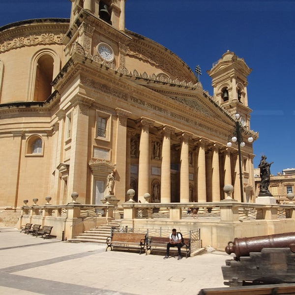 Rotunda of St Marija Assunta (The Mosta Dome) - Church in Mosta