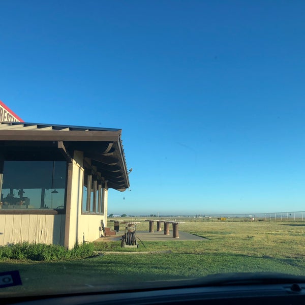 English Field House Restaurant - American Restaurant in Amarillo