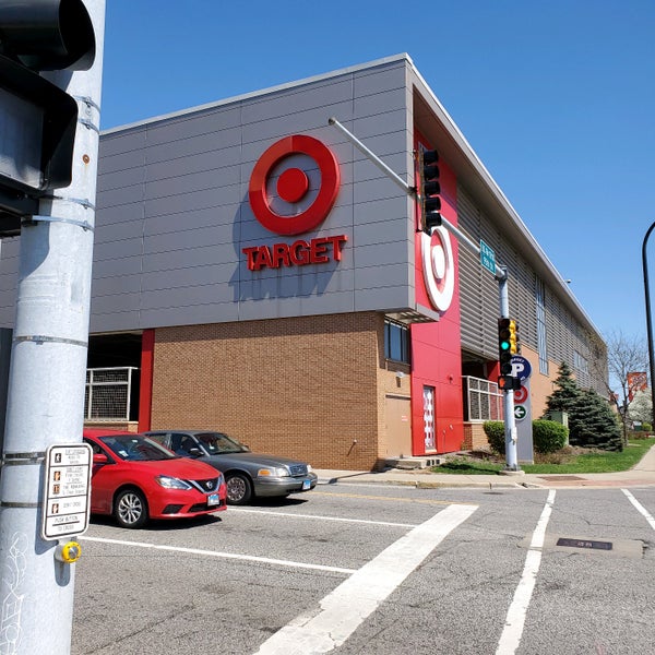 Target - 4120 W 95th St