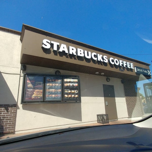 Starbucks - Bellflower, CA