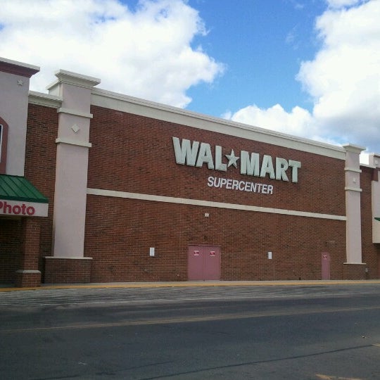 Walmart Supercenter - 14 tips from 1543 visitors