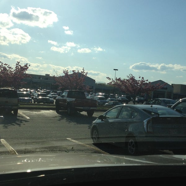 Perring Plaza - 1951 E Joppa Rd