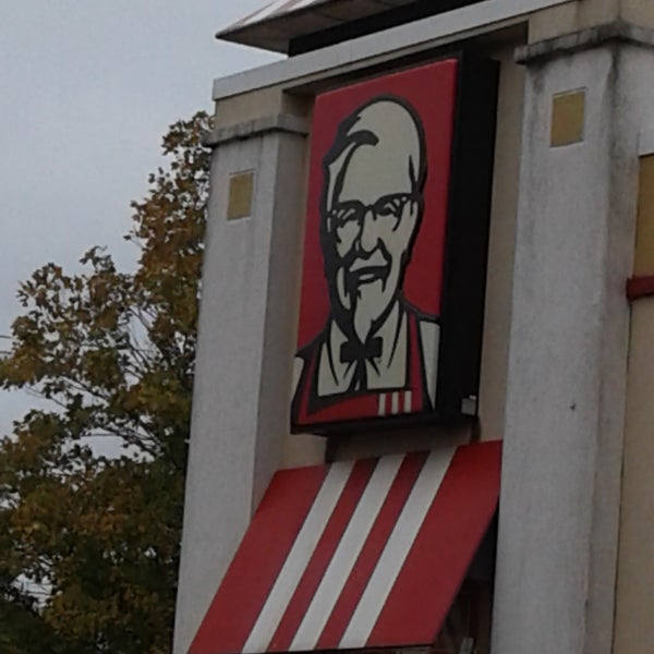 KFC - Waterloo, IA