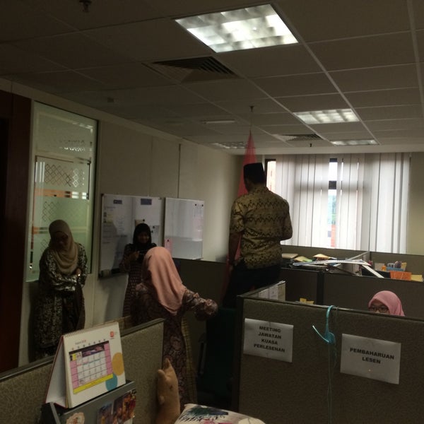 Jabatan Tenaga Manusia, Kem. Sumber Manusia