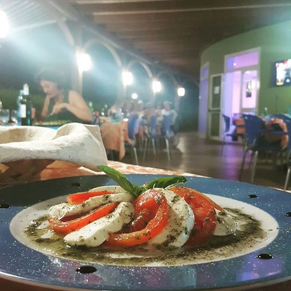 Pizzo Beach Club Restaurant - 1 tip from 38 visitors