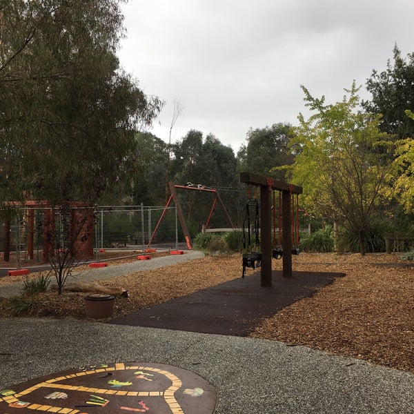 Wombat Bend Playground, Finns Reserve - Playground in Templestowe