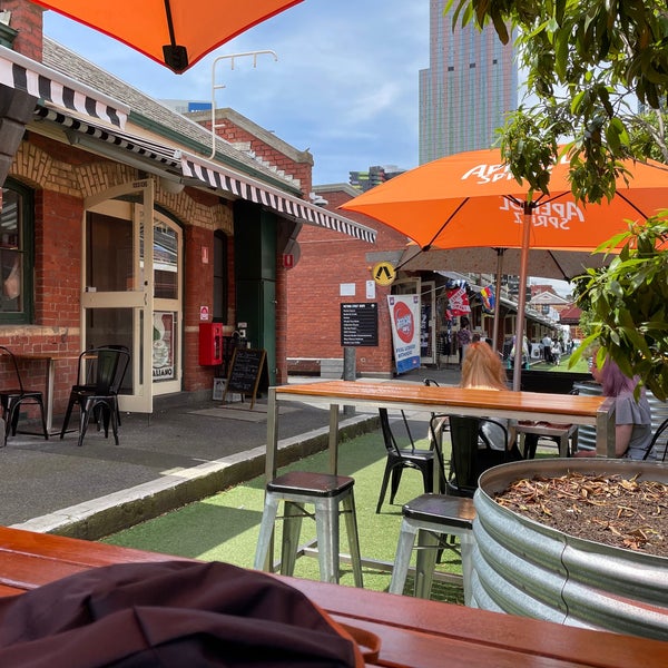 Tuscany Cafe And Bar - Café in Melbourne CBD