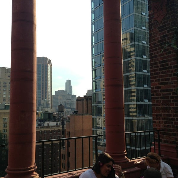 Photos at Pod 39 Rooftop Bar - Cocktail Bar in Murray Hill