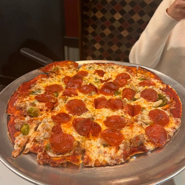 Pat's Pizzeria & Ristorante - North Side - 19 tips