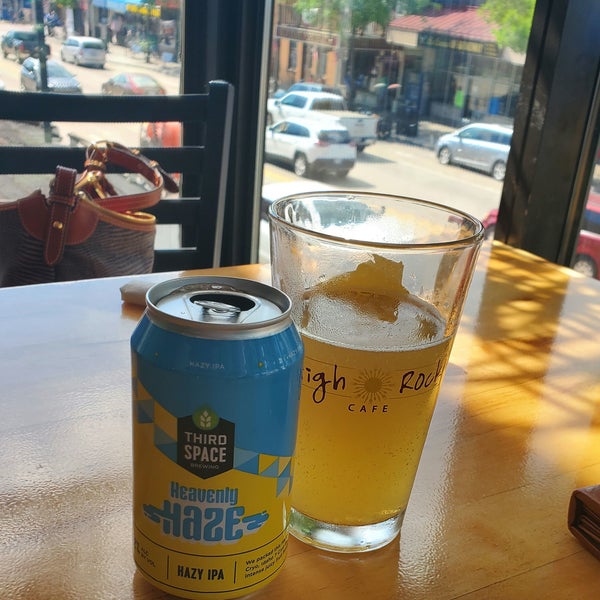 High Rock Cafe - American Restaurant in Wisconsin Dells