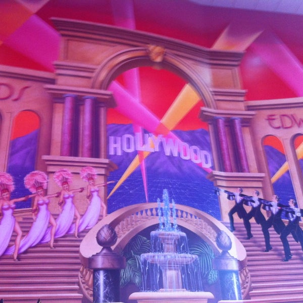 Photos at Regal Edwards Fresno 4DX & IMAX - Woodward Park - 33 tips