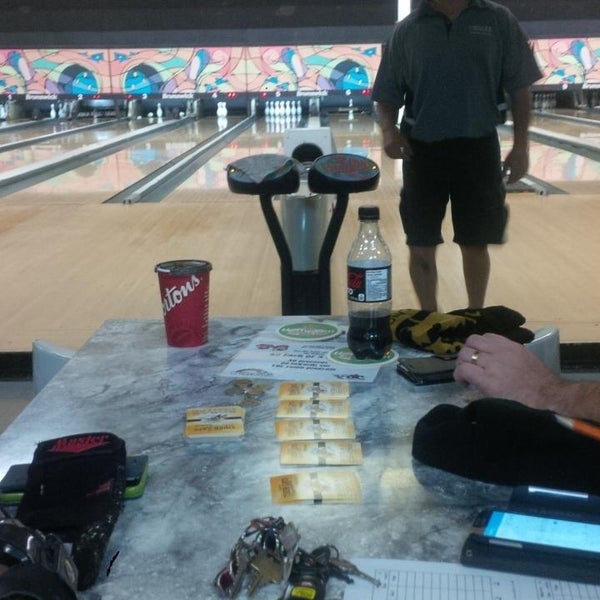 Bowlerama - Bowling Alley